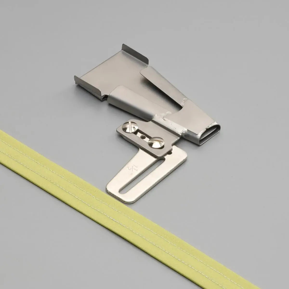 Belt Loop Binder - 1 1/2" – Quilting Mayhem